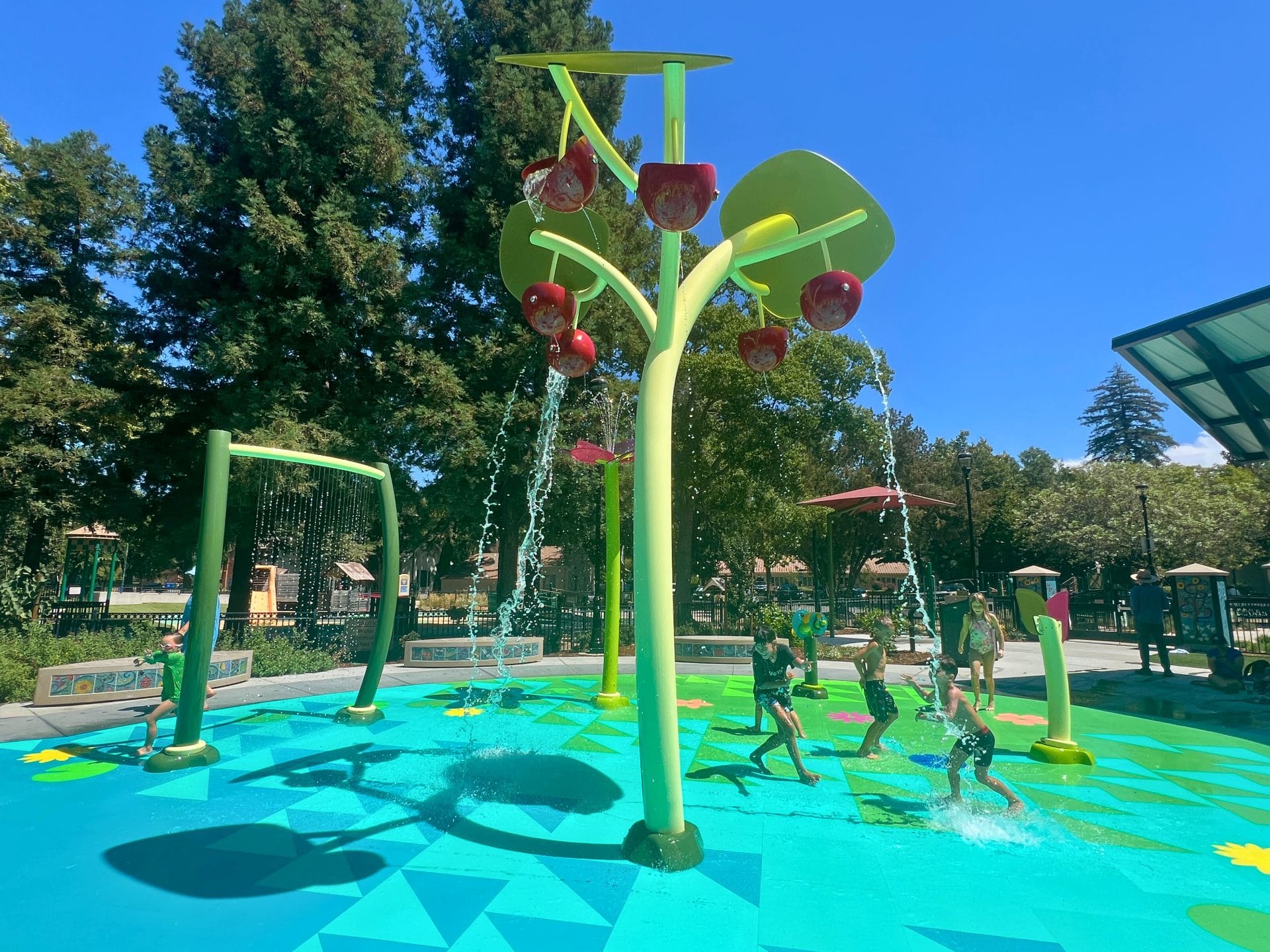 Best Splash Pads in Sacramento - Sactown Supermom