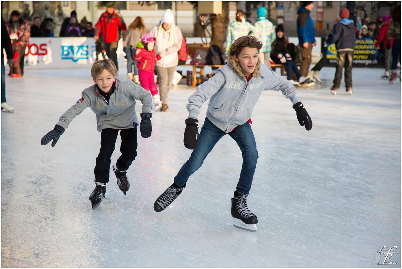 Best Ice Skating Rinks in Sacramento for Families - Sactown Supermom